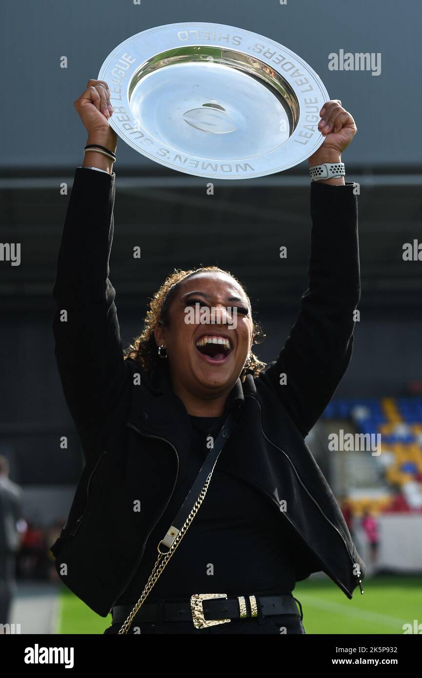 York, England -11th September 2022 - Kelsey Gentles with League Leaders ...