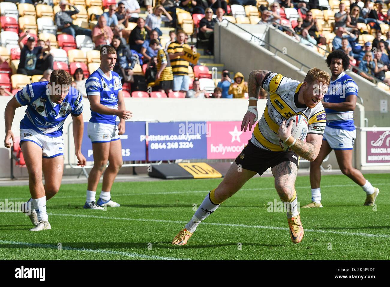 iYork, England -11th September 2022 - James Glover of York Knights ...