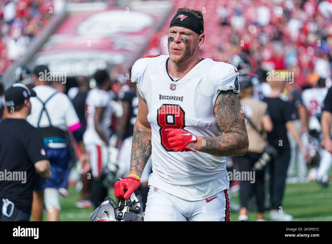 American football nfl tampa bay hi-res stock photography and images - Alamy