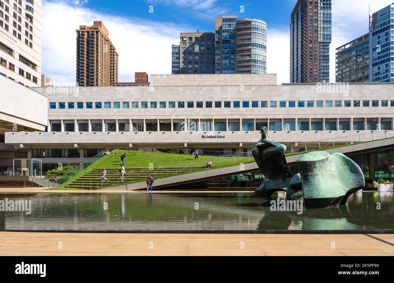 Paul Milstein Pool and Terrace of Lincoln Center Plaza, Lincoln Center ...