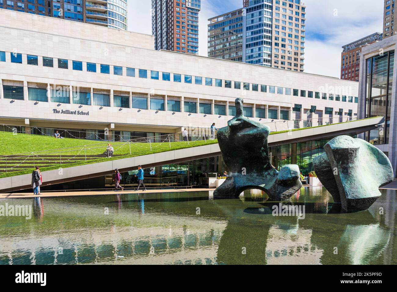 Paul Milstein Pool and Terrace of Lincoln Center Plaza, Lincoln Center ...