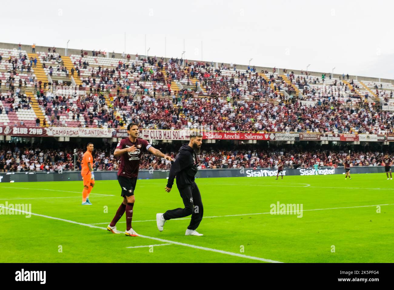 Salernitana supporters invade the pitch during the Serie A football ...