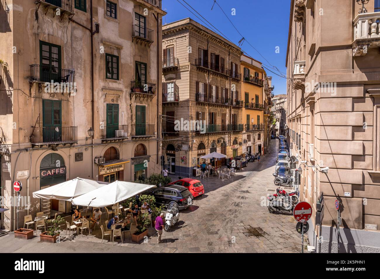 Palermo, Sicily, Italy - July 6, 2020: Typical Italian street and ...