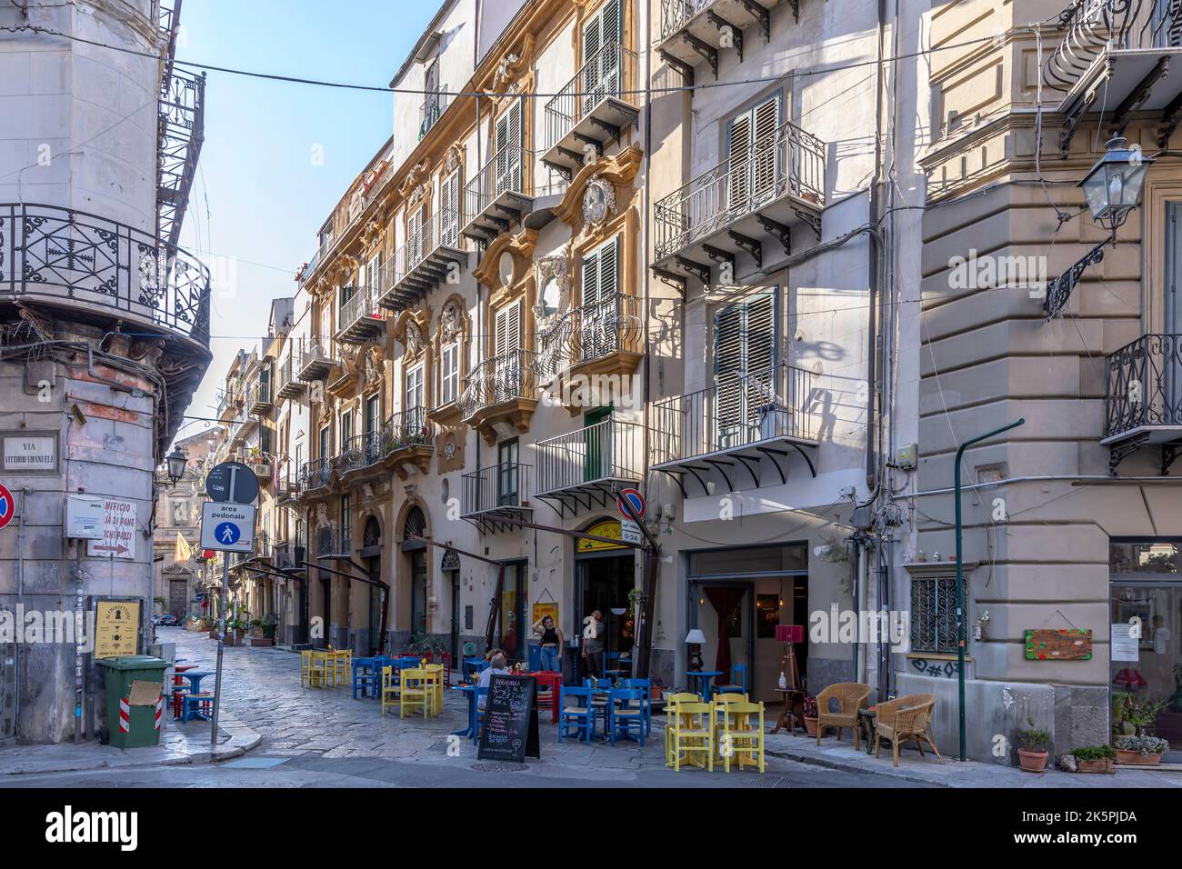 Palermo, Sicily, Italy - July 6, 2020: Typical Italian street and ...