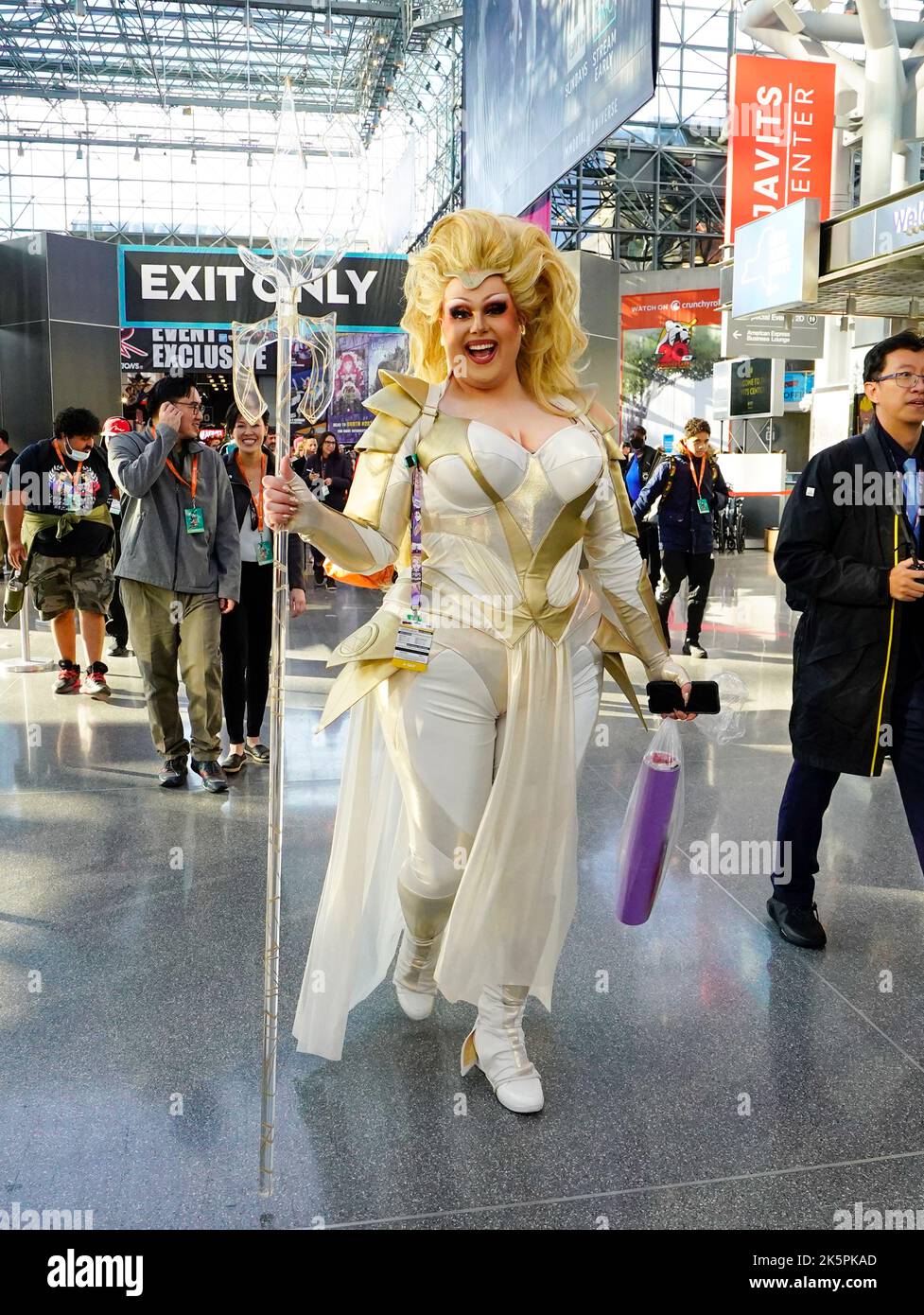 Drag queen sal minella hi-res stock photography and images - Alamy