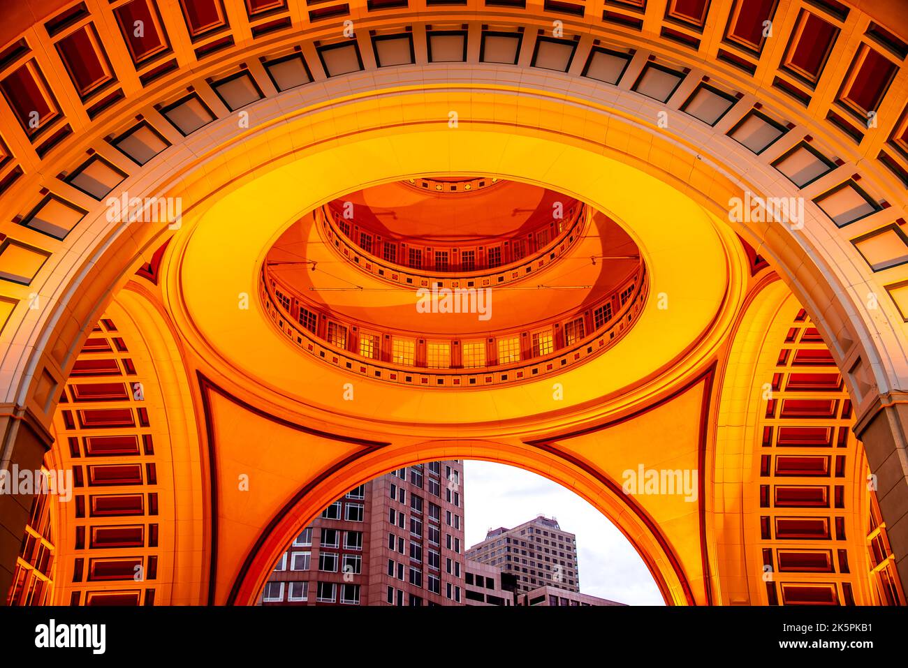 Boston evening street scene hi-res stock photography and images - Alamy