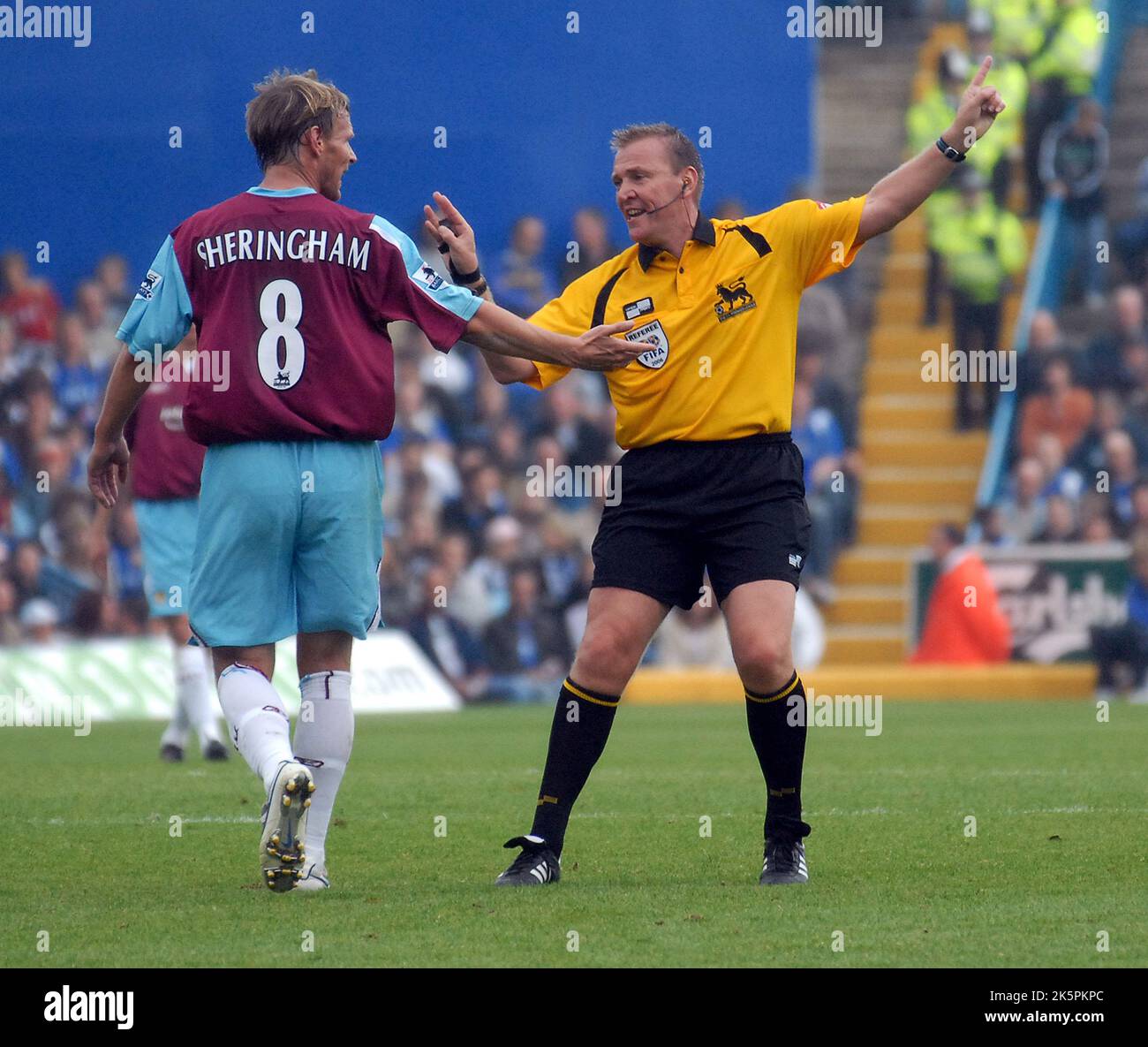 PORTSMOUTH V WEST HAM. TEDDY SHERINGHAM HAS A DISCUSSION WITH REFEREE ...