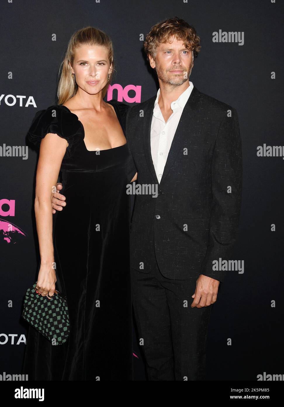 LOS ANGELES, CA - OCTOBER 08: (R-L) Eric Christian Olsen and Sarah ...