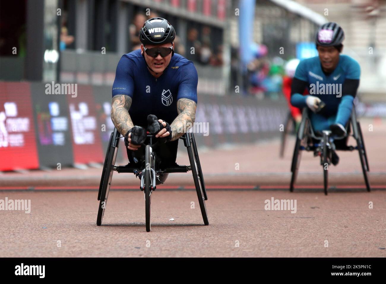David Weir of Great Britain finishes third in the mens Wheelchair (T53 ...