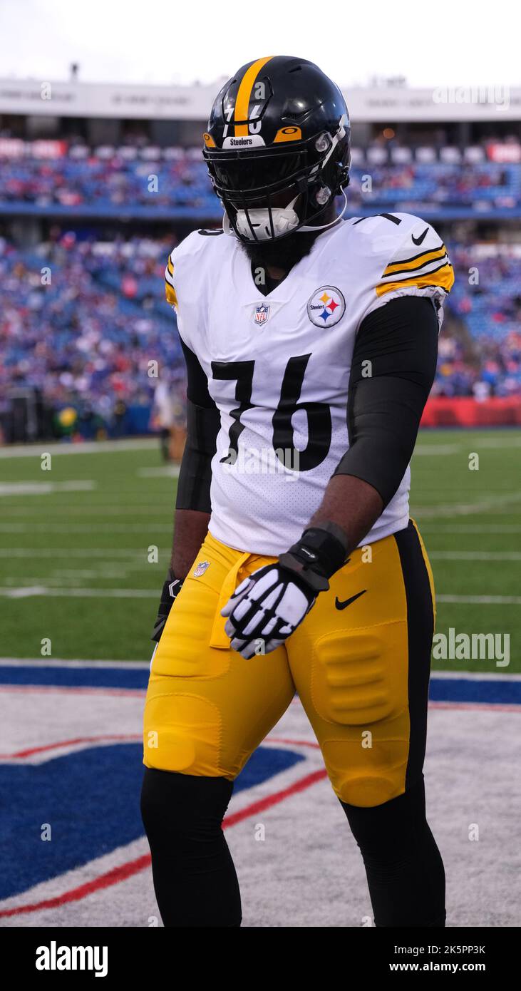 Orchard Park, New York. Highmark Stadium. 9th Oct, 2022. Chukwuma ...