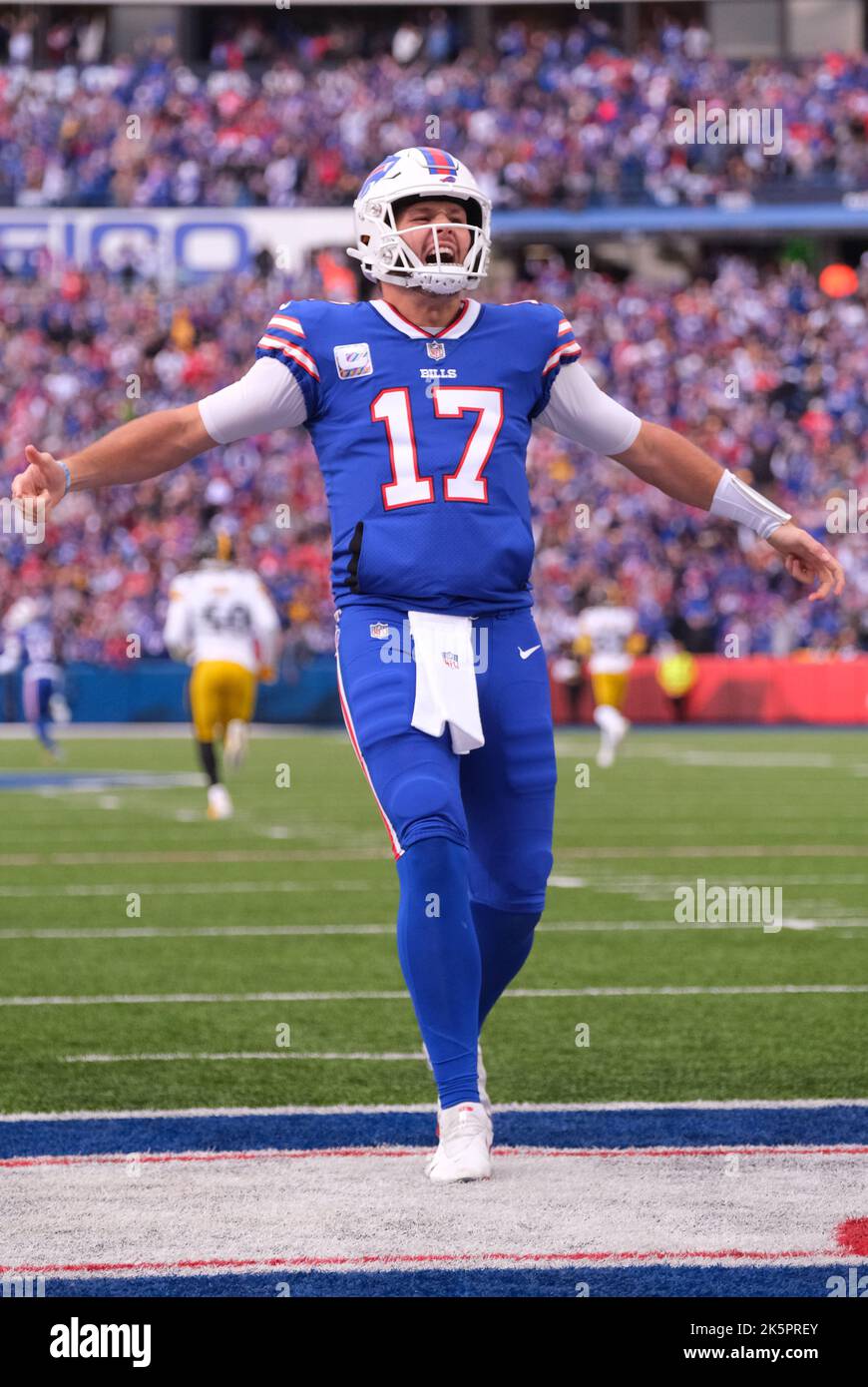 Oct 9th, 2022: Josh Allen #17 during the Pittsburgh Steelers vs Buffalo ...