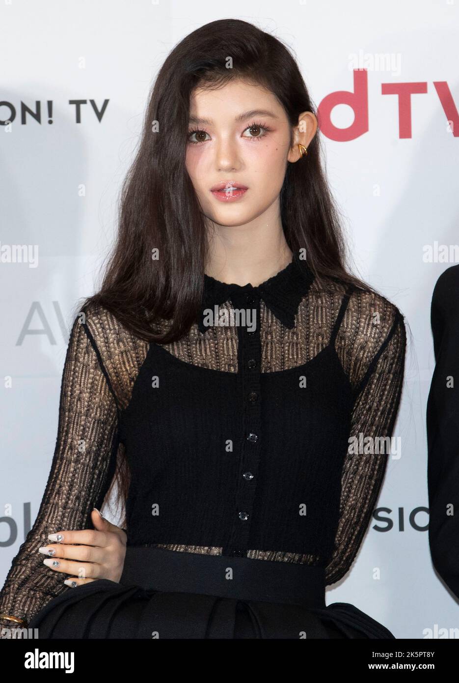 Seoul, South Korea. 8th Oct, 2022. South Korean Minji, Hanni, Danielle ...