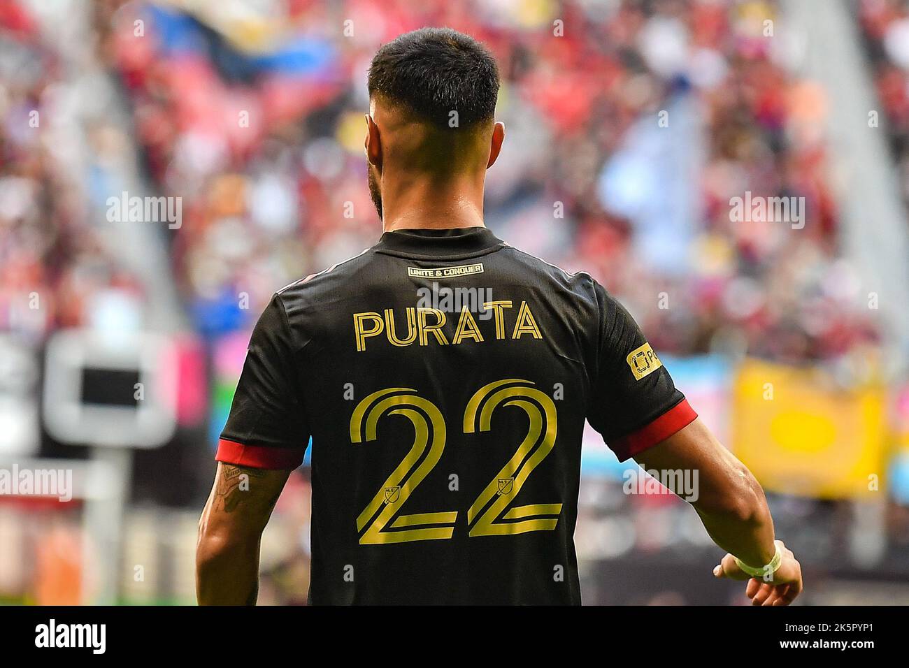 ATLANTA, GA Ã OCTOBER 09: Atlanta defender Juan Jose Sanchez Purata (22 ...