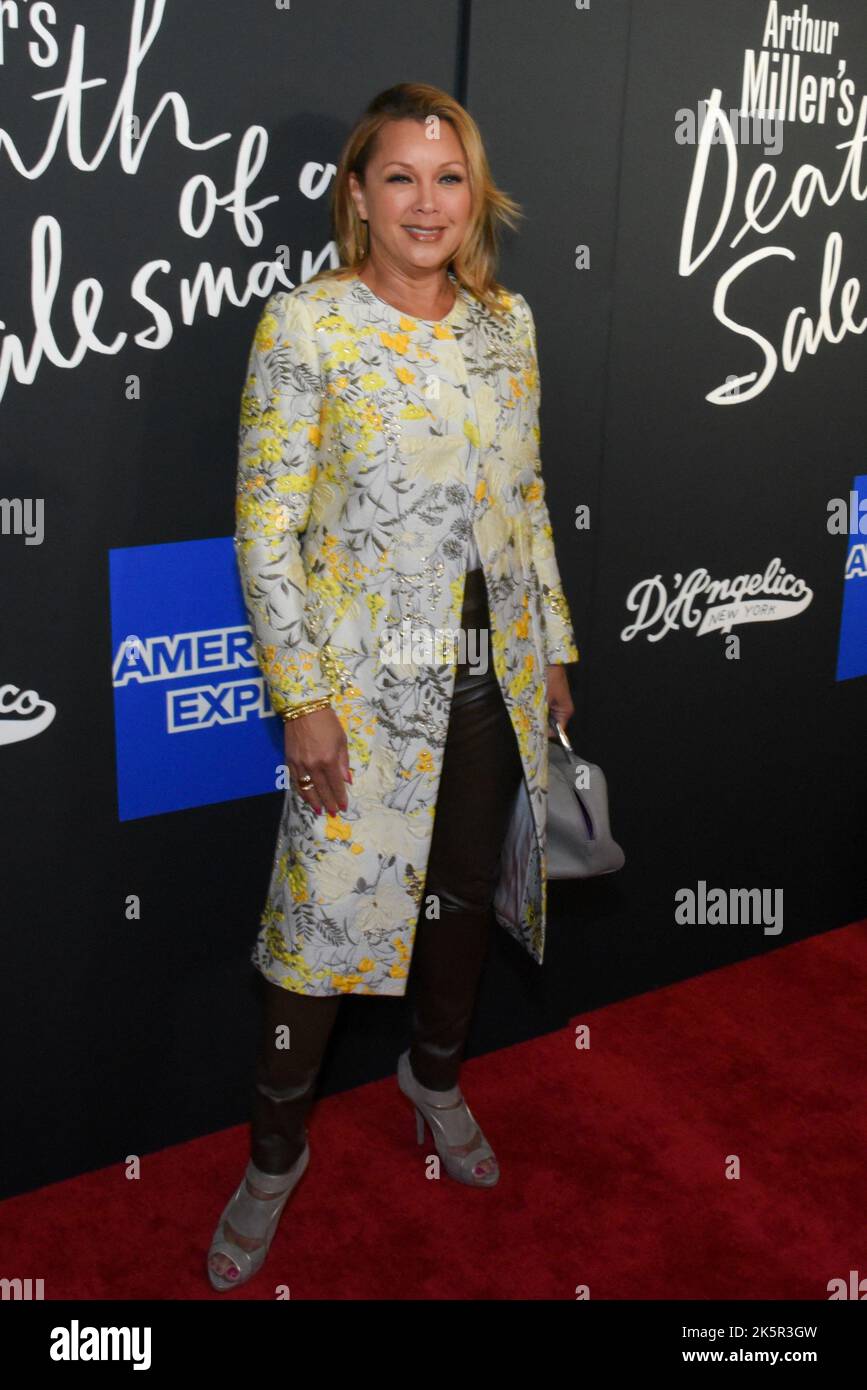 Vanessa Williams attends the Death of a Salesman Broadway opening night ...