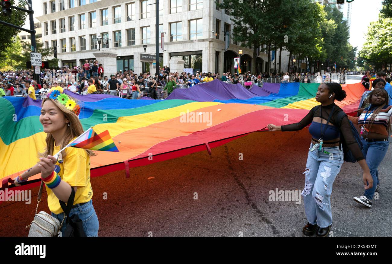 Atlanta, Georgia, USA. 9th Oct, 2022. Thousands from Atlanta's LGBTQ ...