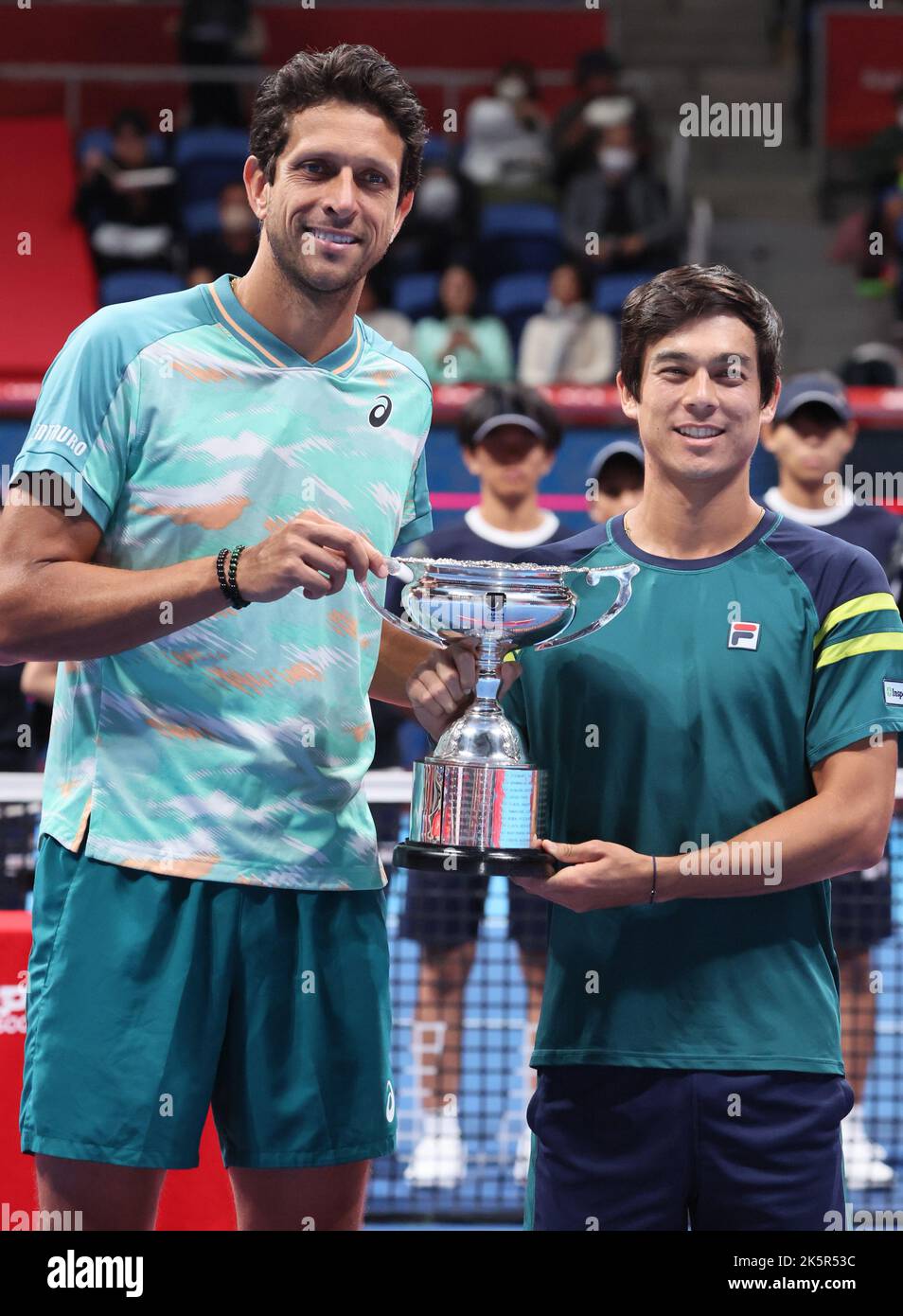 Tokyo, Japan. 9th Oct, 2022. Marcelo Melo (L) of Brazil and Mackenzie ...