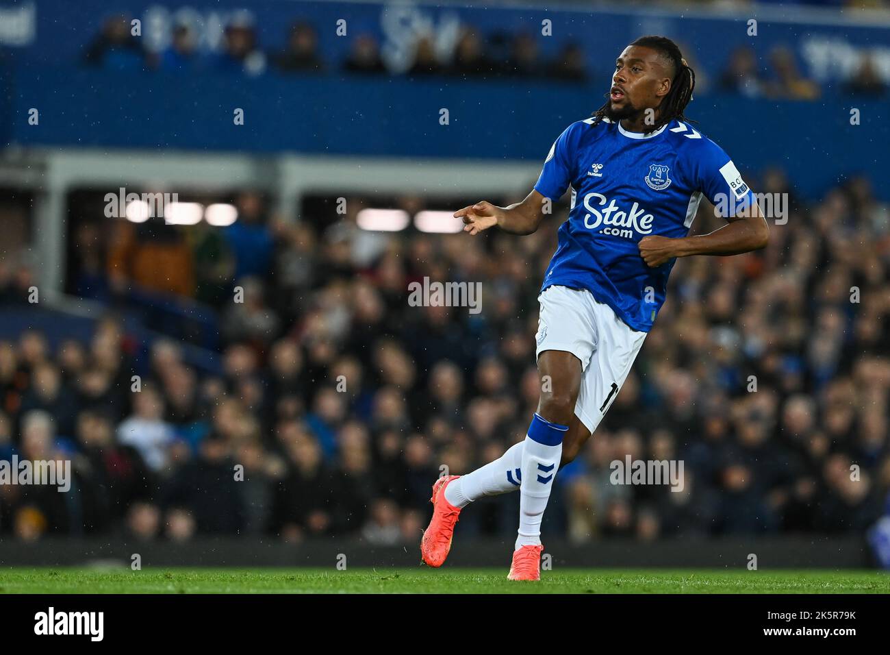 Alex Iwobi #17 of Everton during the Premier League match Everton vs ...