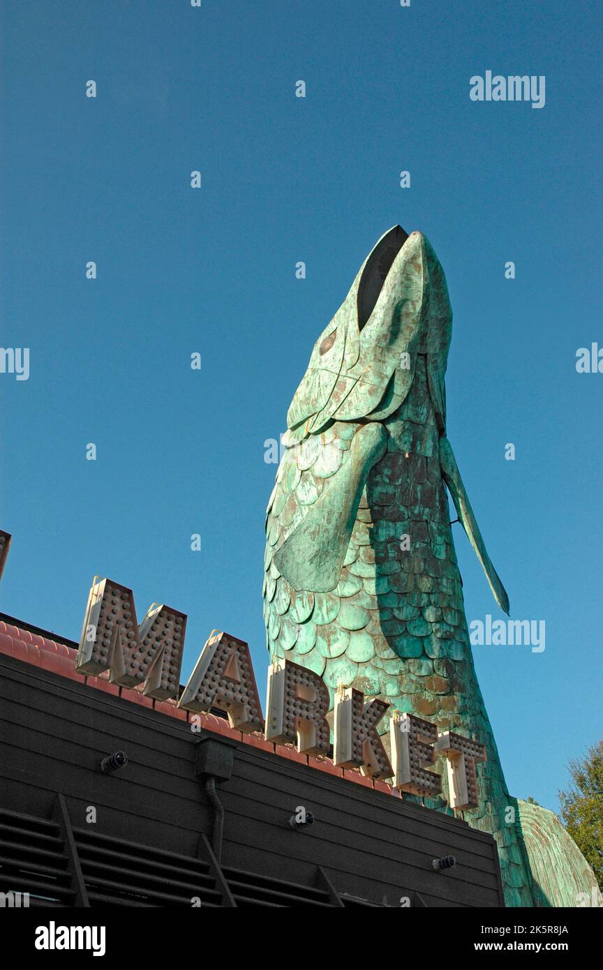 Fish Market on Pharr Road in Buckhead at Peachtree in Atlanta a night ...