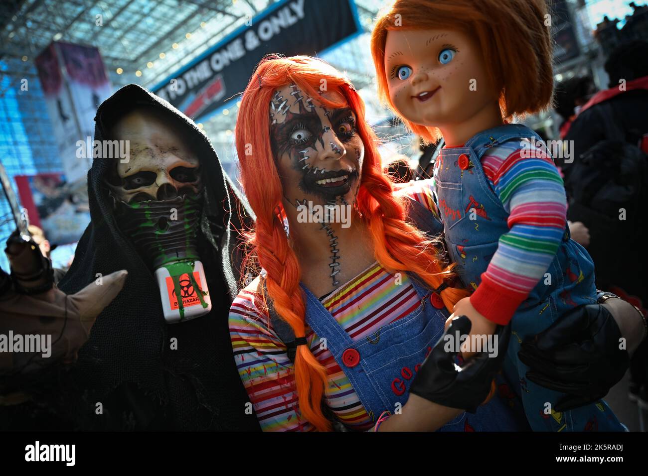 Cosplayers arrive for the final day of the New York Comic Con 2022 at ...