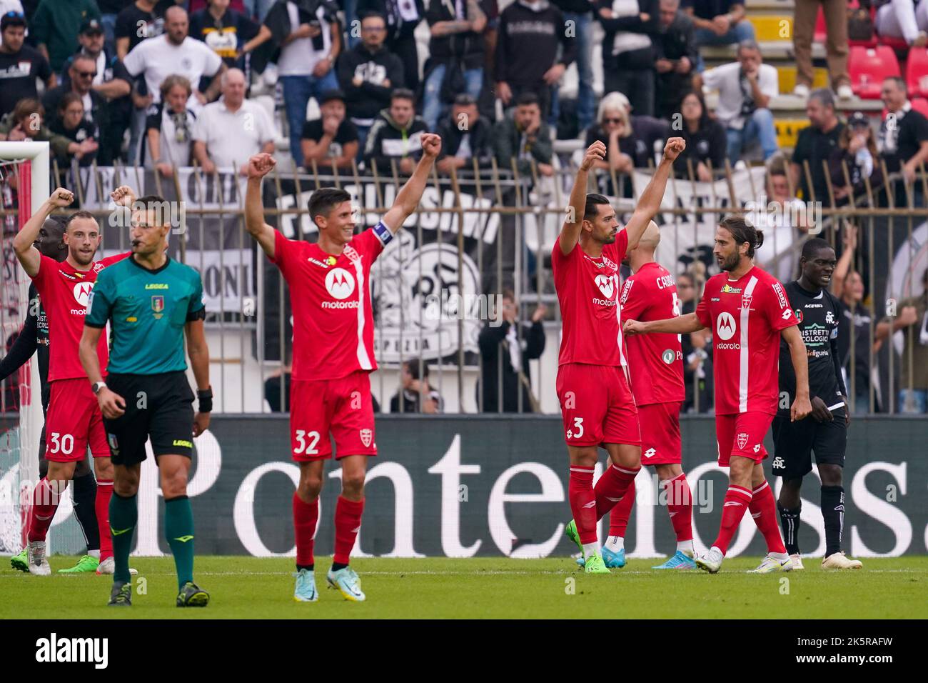 Pablo mari celebrates hi-res stock photography and images - Alamy