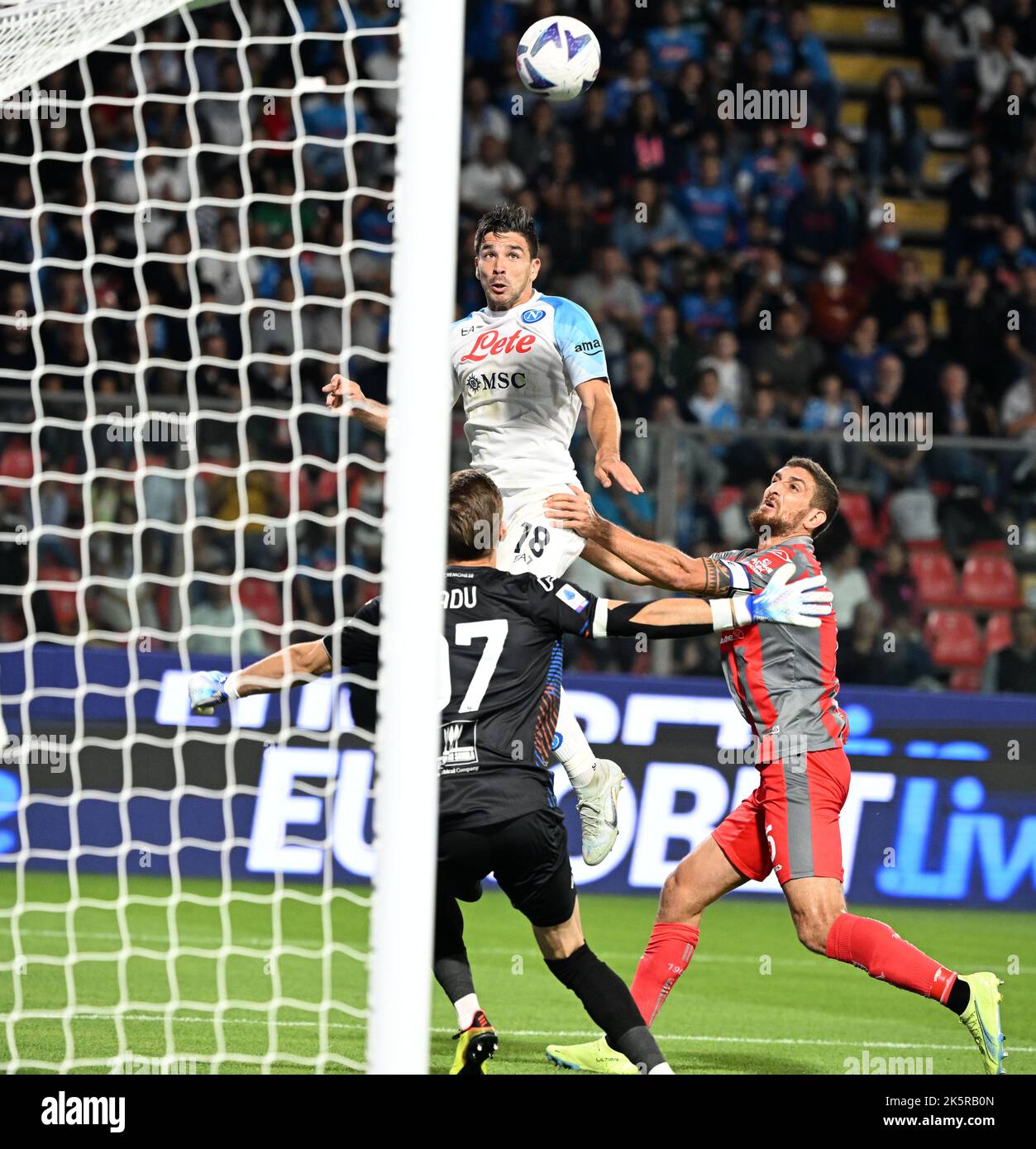 Cremonese napoli 2022 hi-res stock photography and images - Alamy