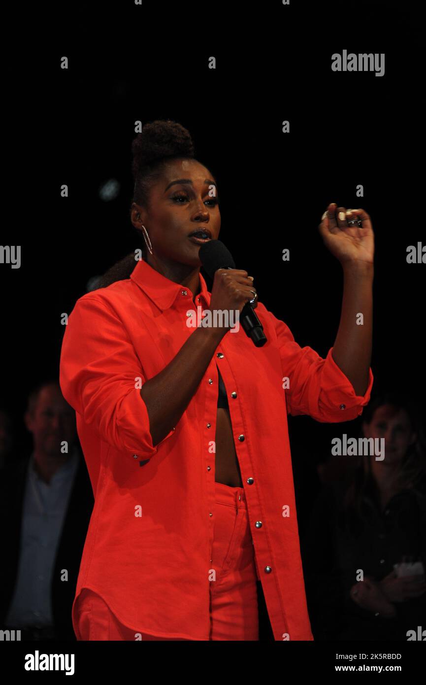 Delta Air Lines Runway, Runway show with Issa Rae at Los Angeles ...