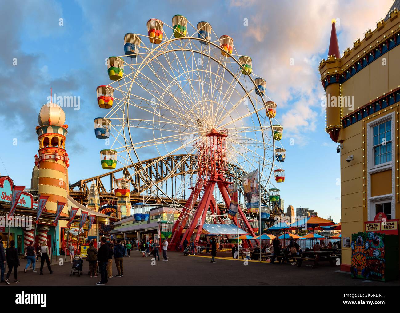 The ferris wheel at Luna Park in Sydney at golden hour Stock Photo - Alamy
