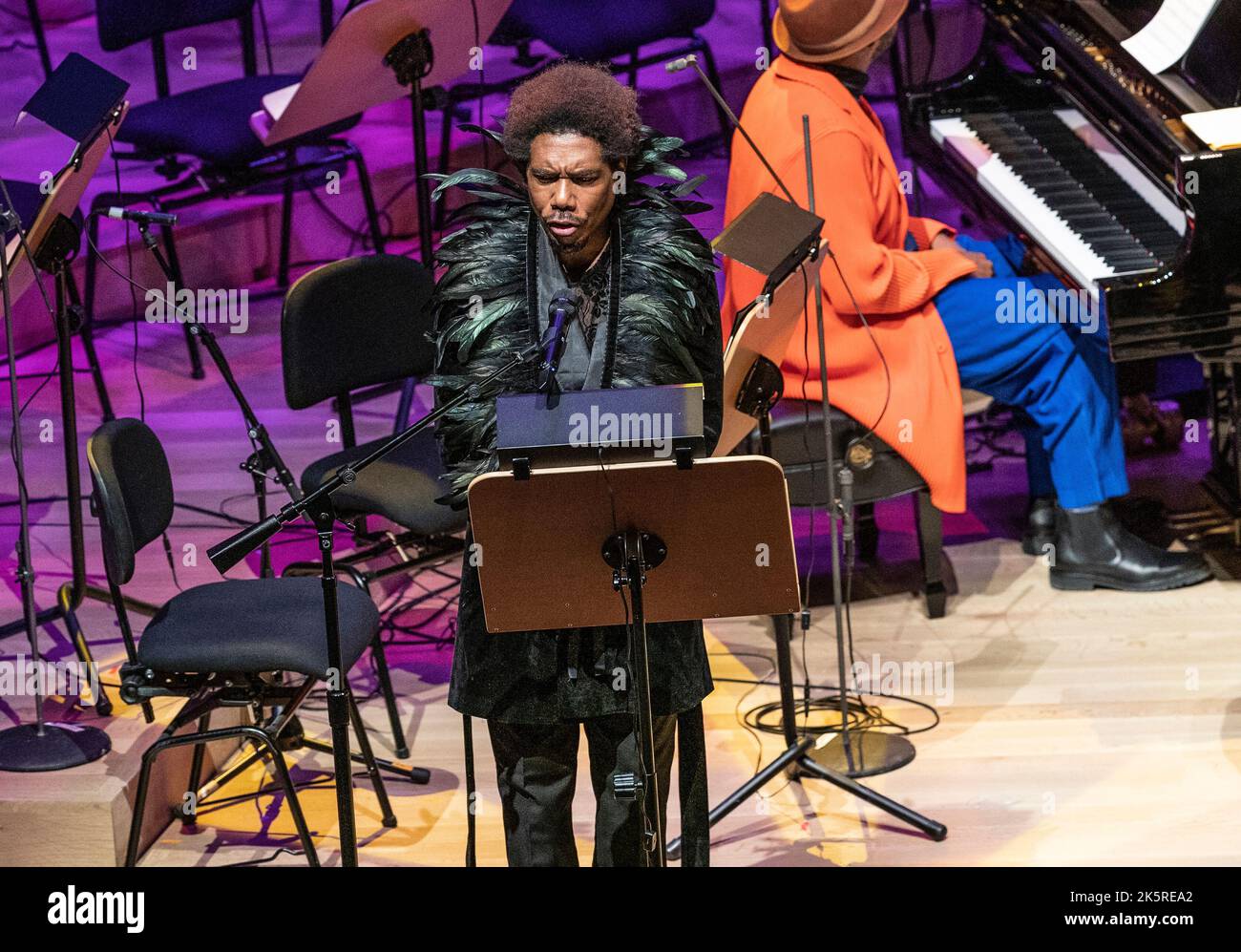 Carl Hancock Rux narrates with New York Philharmonic and Etienne ...