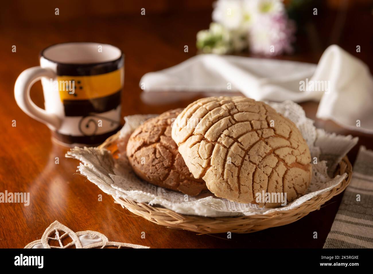 Shell like bread hi-res stock photography and images - Alamy