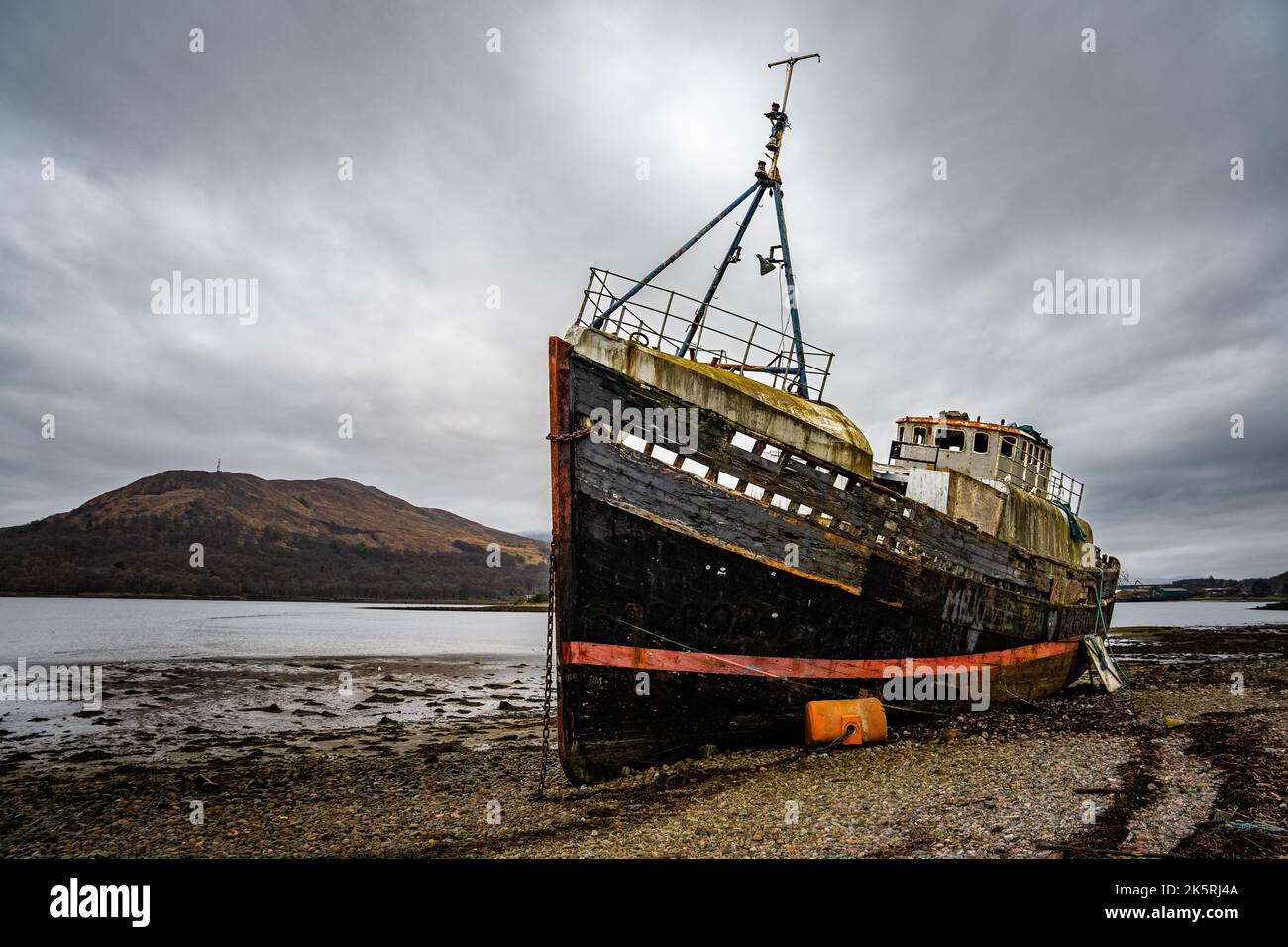 Old boat of caol hi-res stock photography and images - Alamy