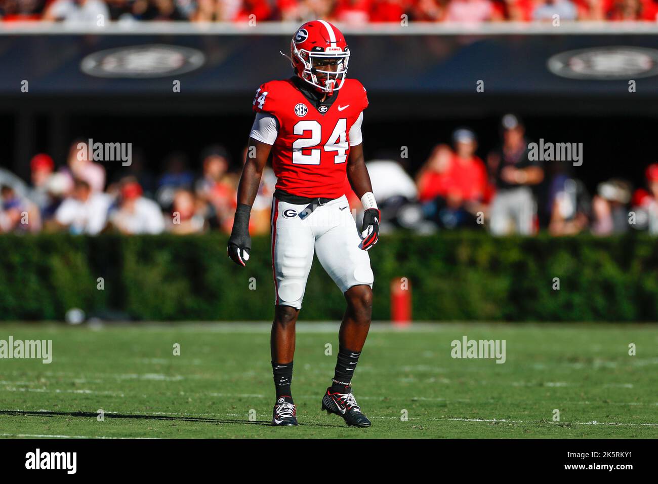 Georgia Bulldogs defensive back Malaki Starks (24) looks on during a ...