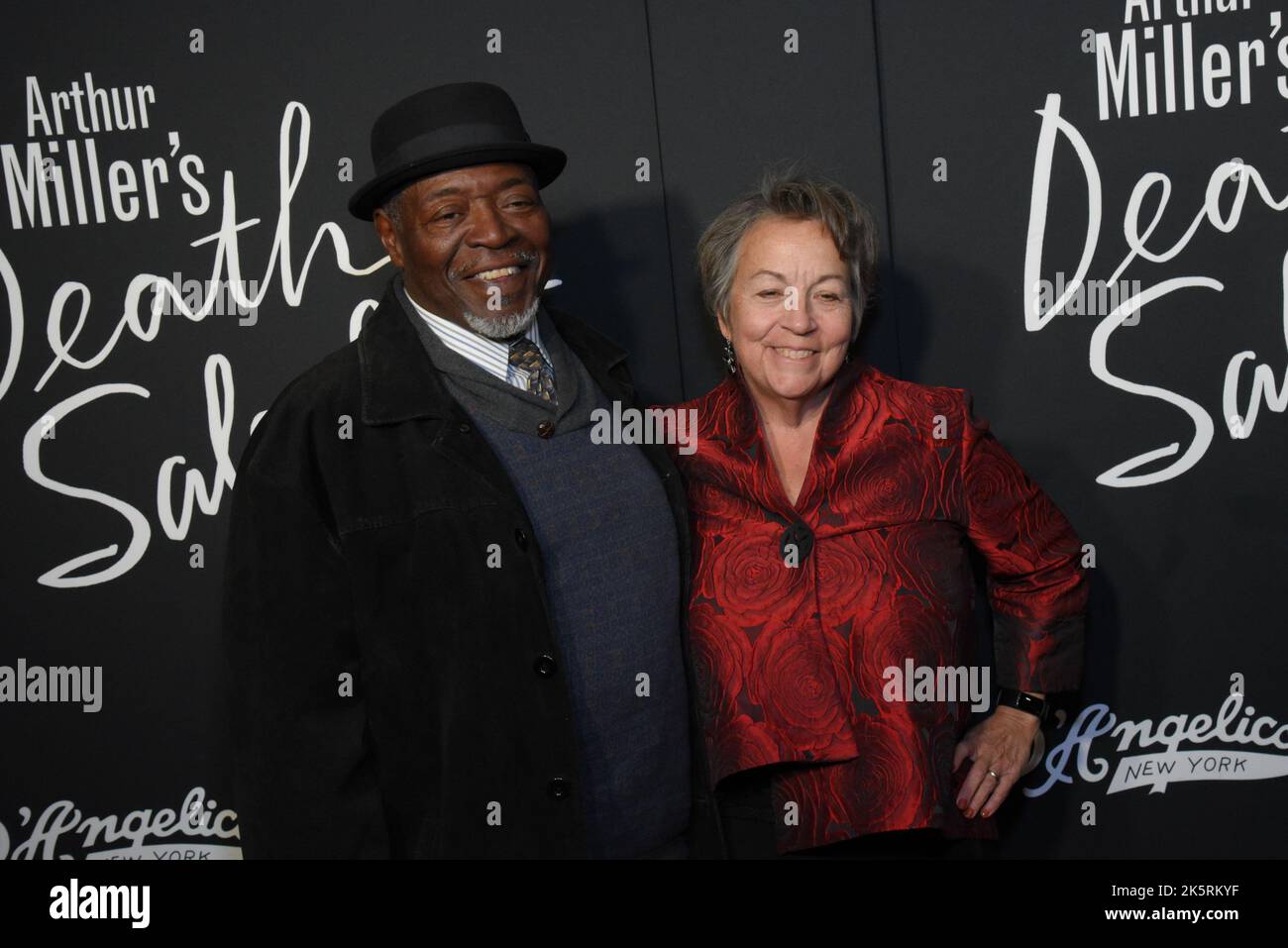 Death of a salesman broadway 2022 hi-res stock photography and images ...