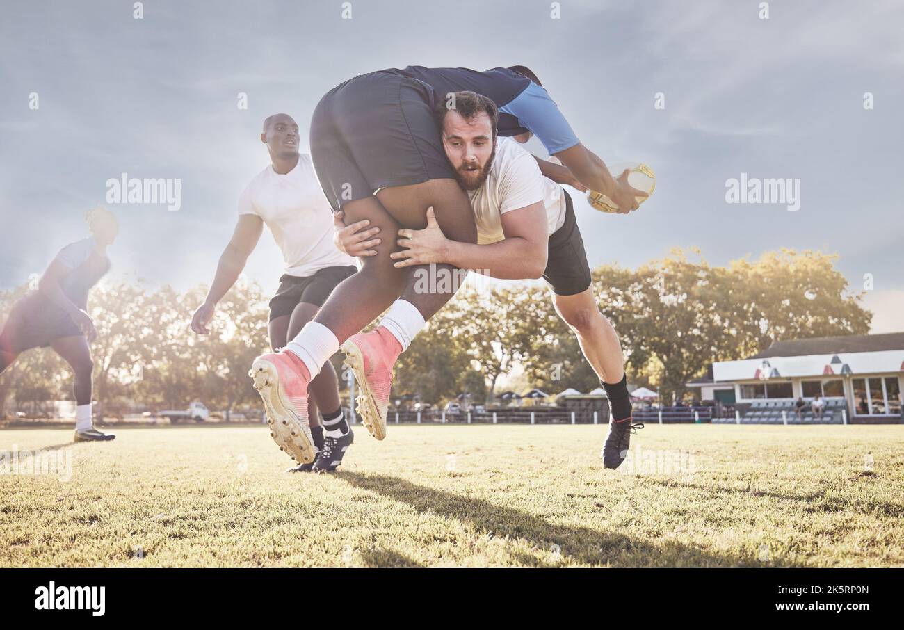 Professional rugby player hi-res stock photography and images - Alamy