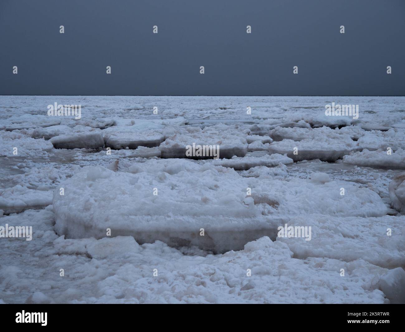 Cold frozen sea stormy hi-res stock photography and images - Alamy