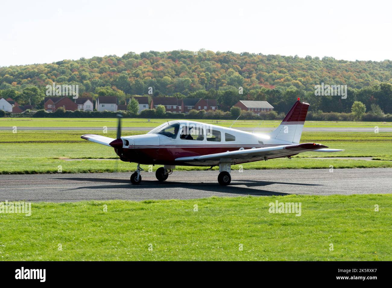 Piper PA-28-161 Cherokee Warrior II at Wellesbourne Airfield ...