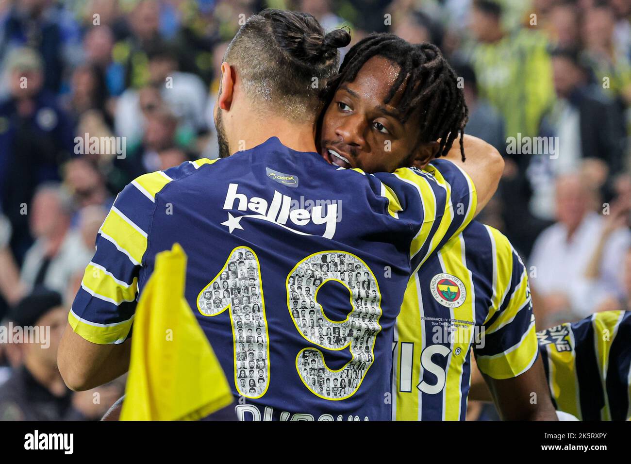 ISTANBUL, TURKEY - OCTOBER 9: Serdar Dursun of Fenerbahce, Ezgjan ...