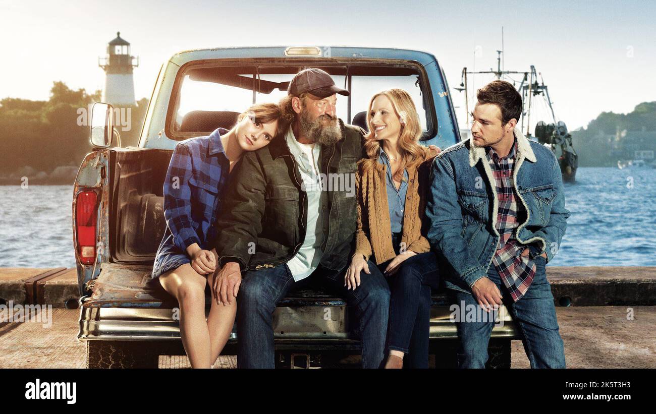 MARLEE MATLIN, EMILIA JONES, TROY KOTSUR and DANIEL DURANT in CODA (2021), directed by SIAN ...