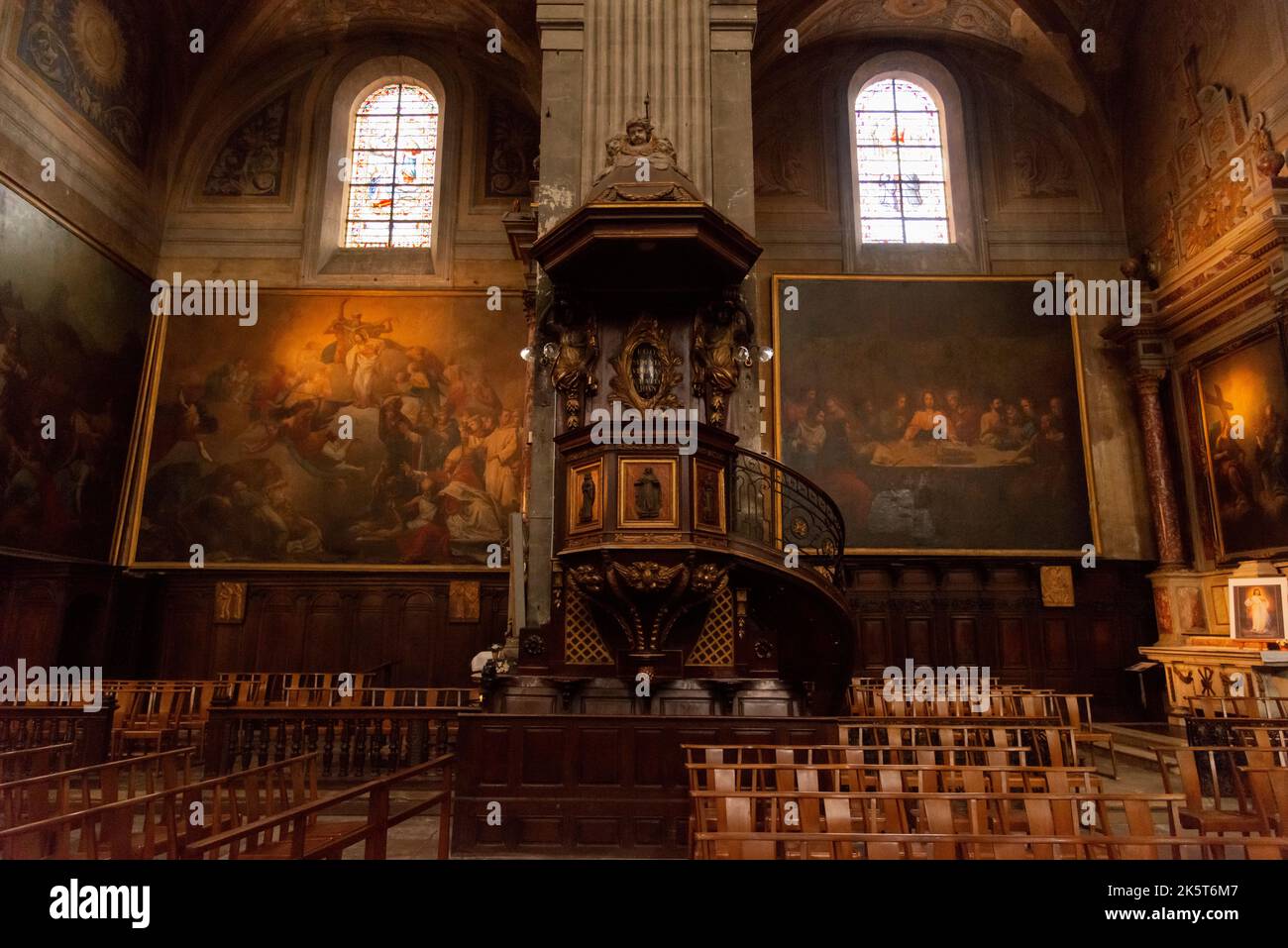 St Benoit Cathedral. Baroque style. 17th century. Castres. Tarn ...