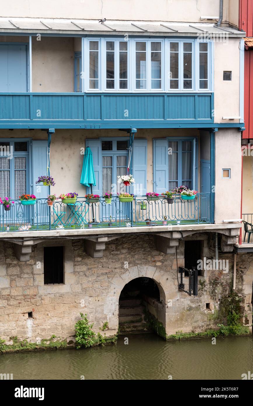 Houses by the Agout river. Castres. Tarn Department. Occitanie. France ...