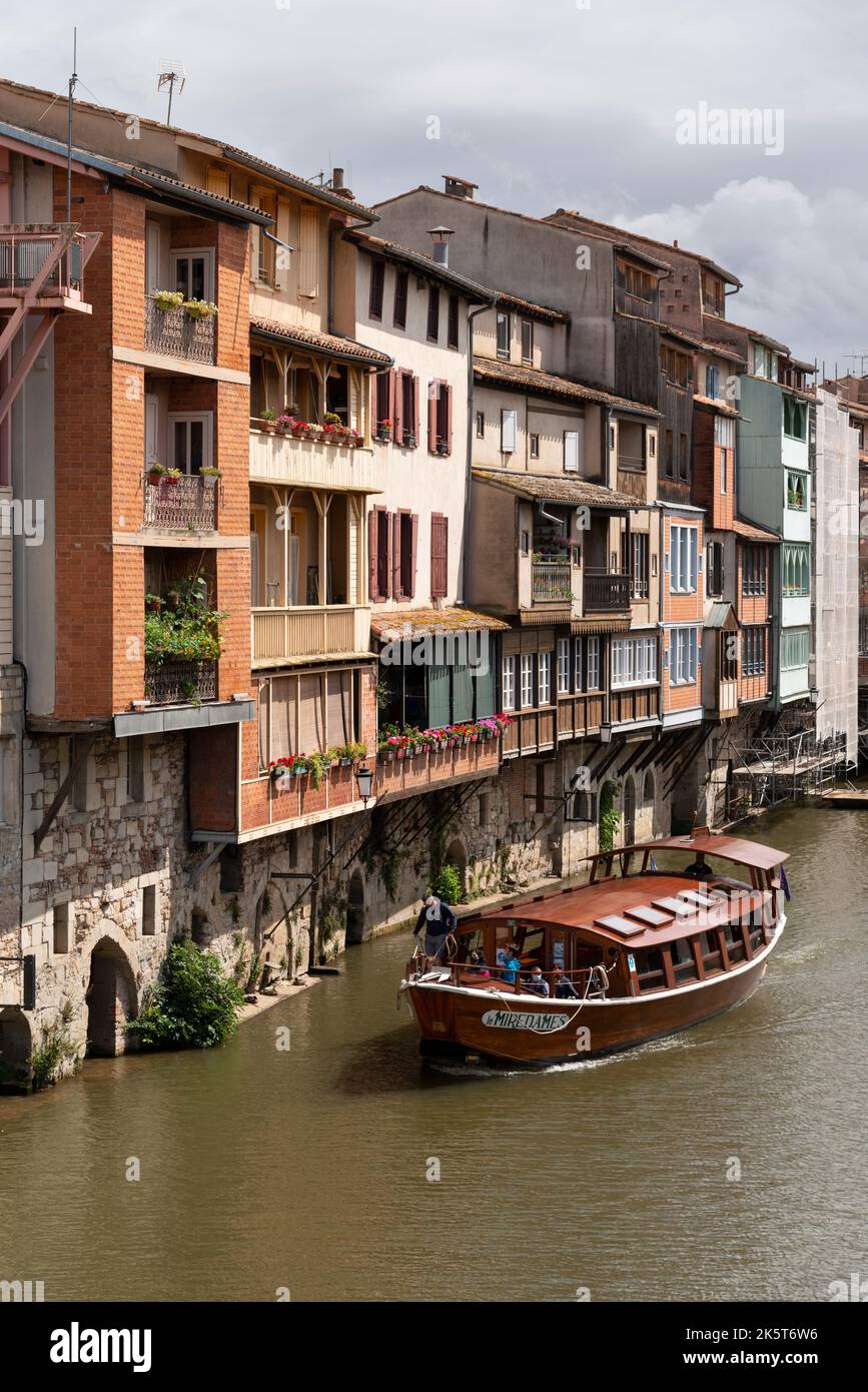 Houses by the Agout river. Castres. Tarn Department. Occitanie. France ...
