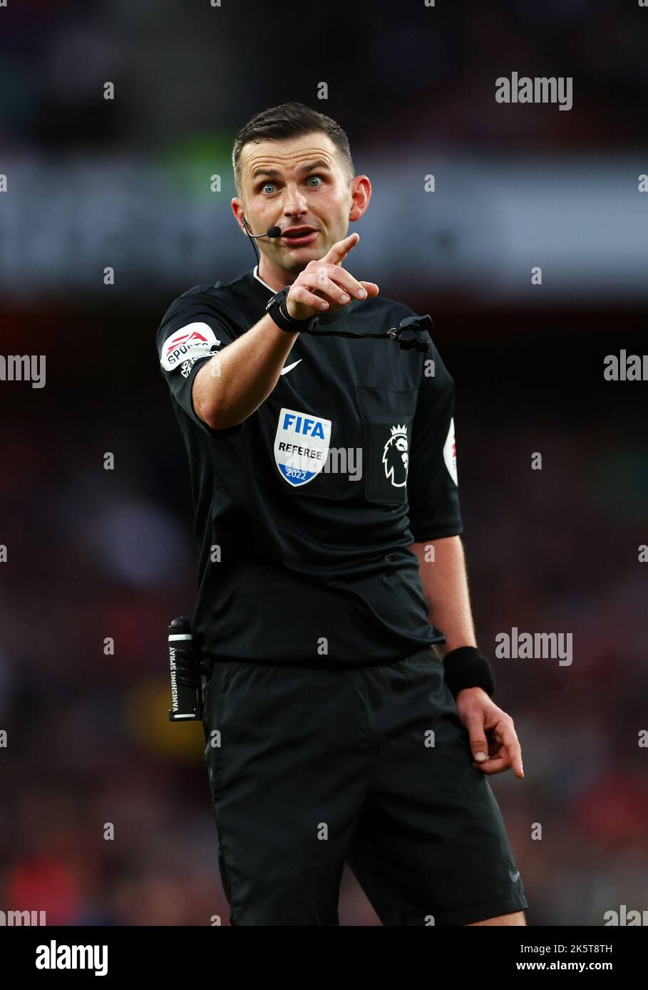 London, UK. 9th Oct, 2022. Referee Michael Oliver during the Premier ...