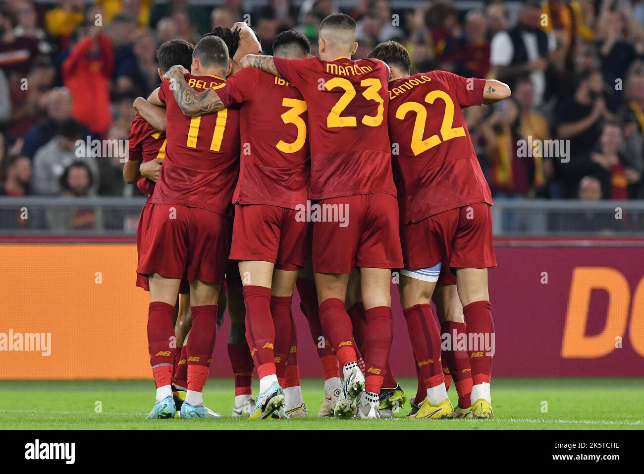 Rome, Italy. 09th Oct, 2022. Chris Smalling of AS Roma celebrating ...