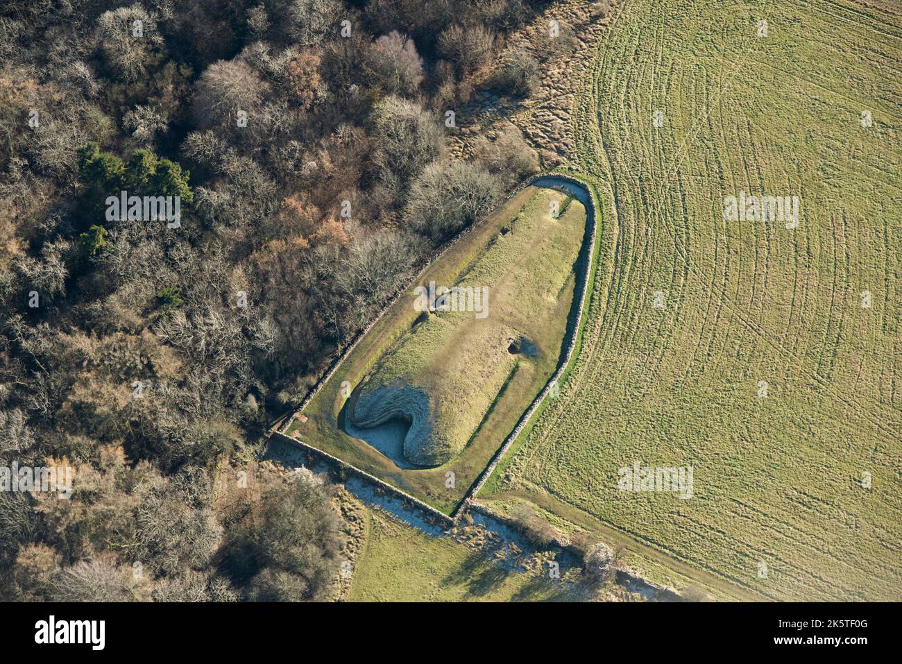 Belas Knap long barrow, Gloucestershire, 2016 Stock Photo - Alamy