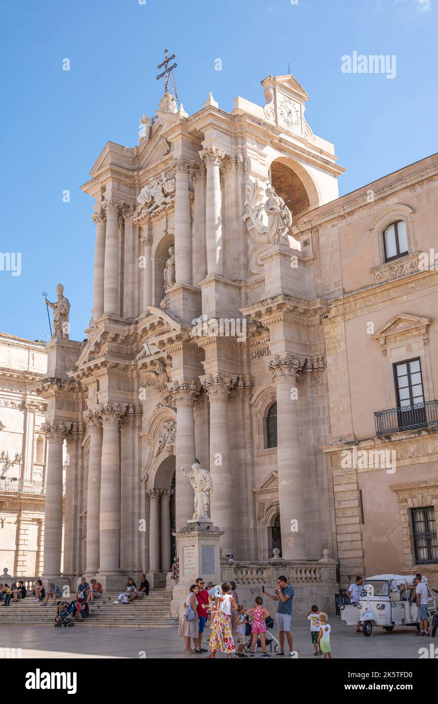 Syracuse, Italy - 09-16-2022: The beautiful Duomo of Ortigia Stock ...