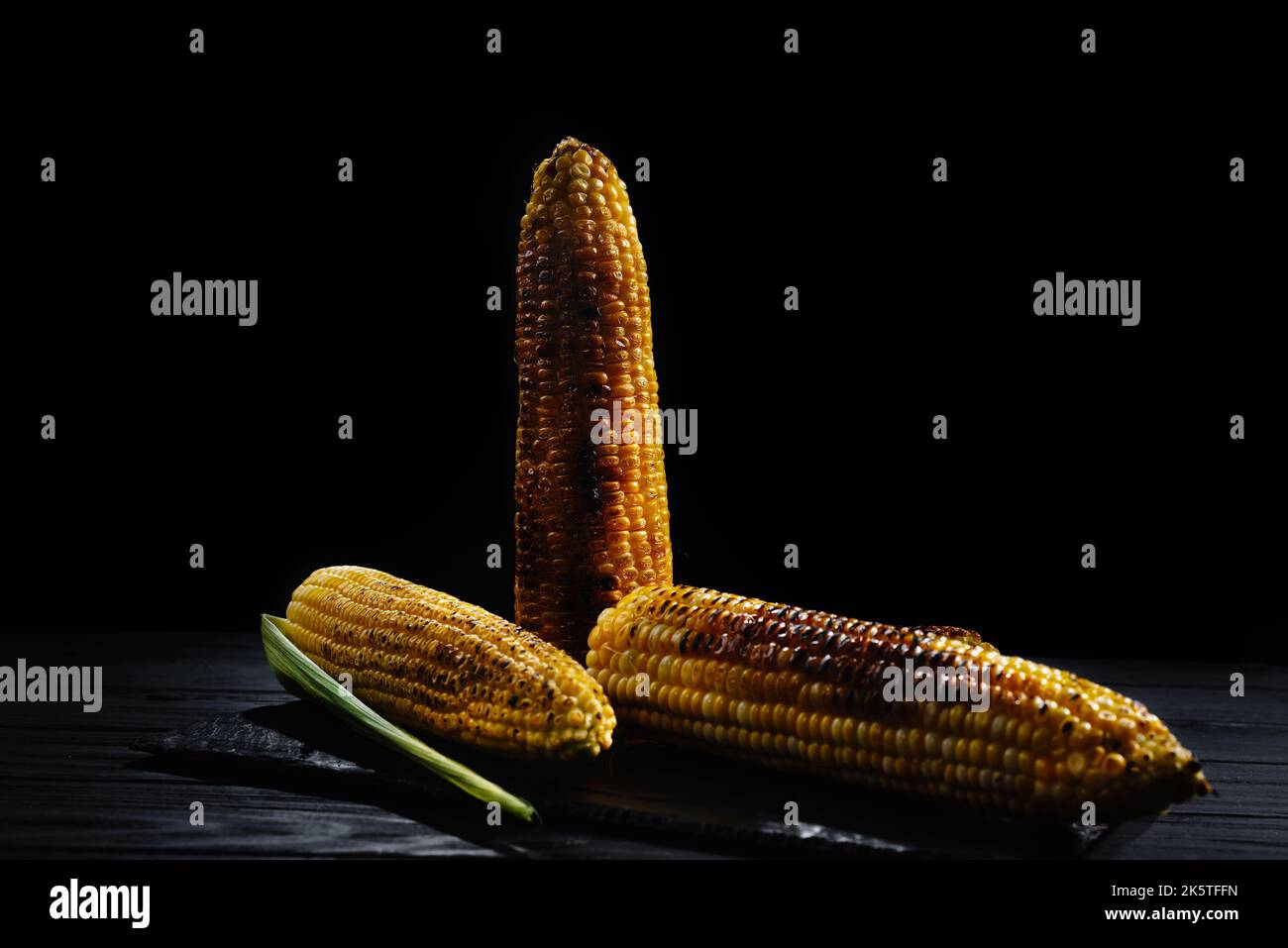 Barbeque corn on the cob hi-res stock photography and images - Alamy