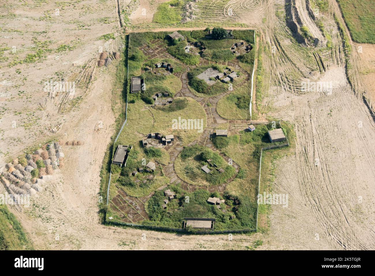 Second World War Heavy Anti Aircraft Battery ZE1 at Warren Farm which ...