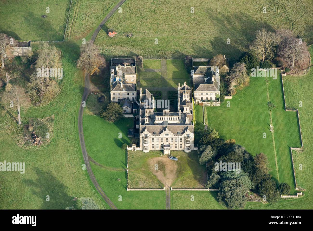 Lilford northamptonshire england hi-res stock photography and images ...