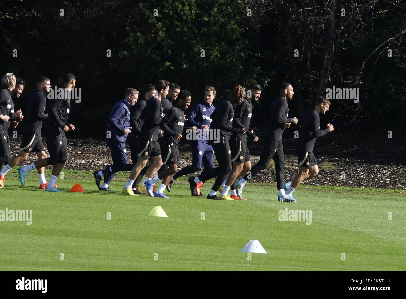 Cobham, Surrey, UK. 10th Oct, 2022. Chelsea Football Club players ...