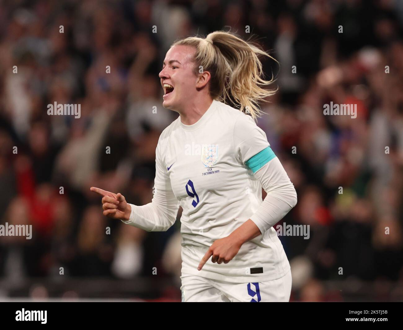 LONDON ENGLAND - OCTOBER 07: Lauren Hemp of England celebrates her ...