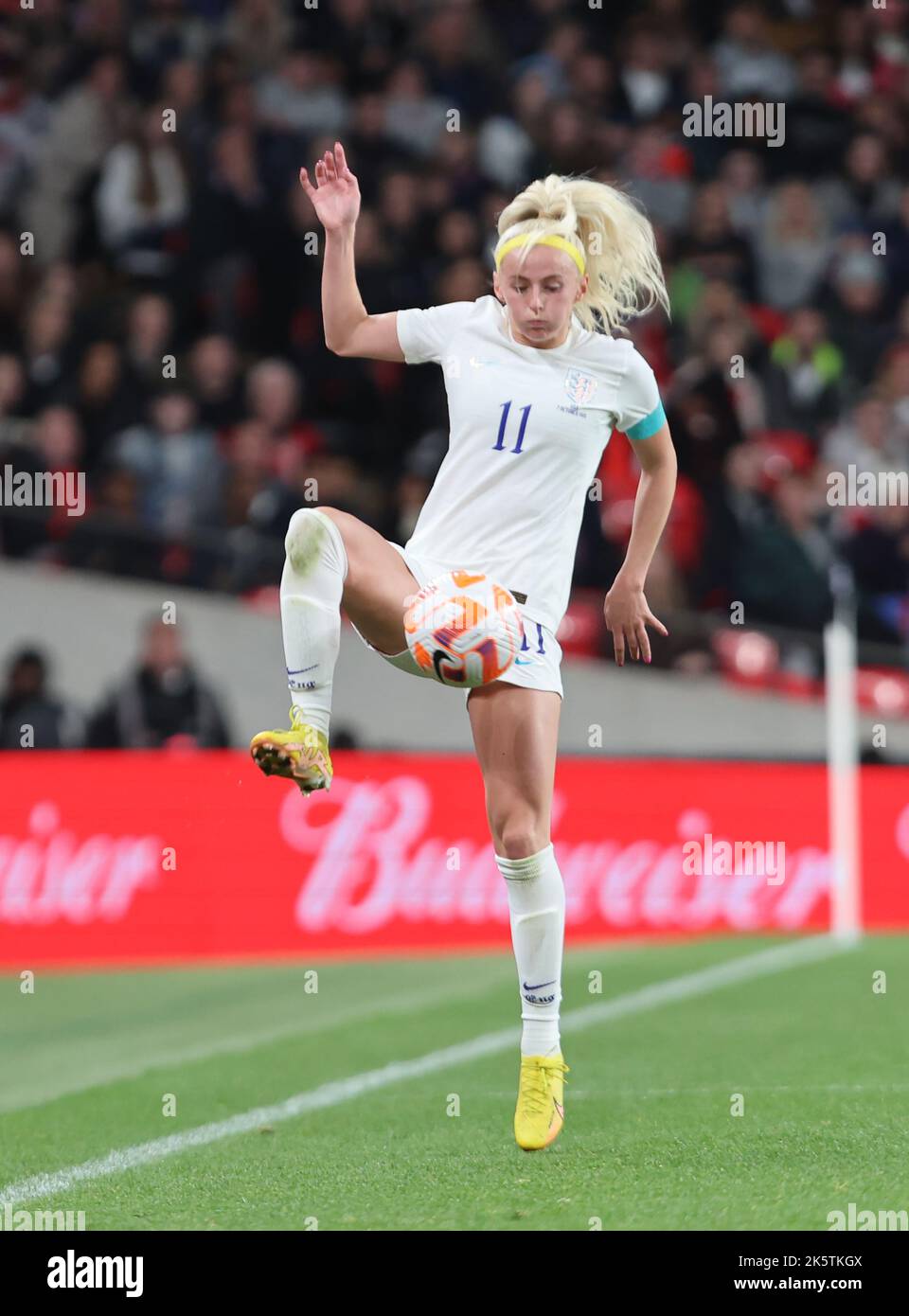 LONDON ENGLAND - OCTOBER 07: Chloe Kelly (Manchester City) of England ...